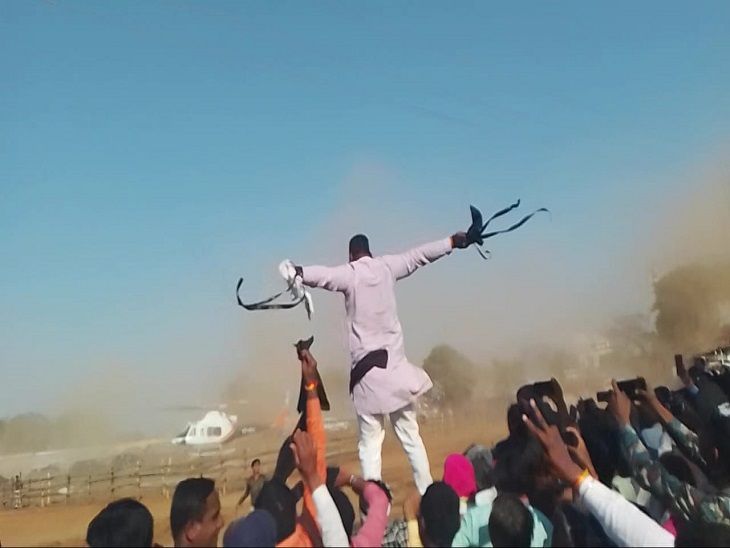 BJP workers created ruckus in Abhanpur Attempt to stop Chief Minister's ...