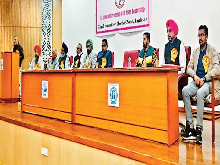 Pay scale, shortage of employees, bad meter with 5 hot issues | पावरकॉम ...