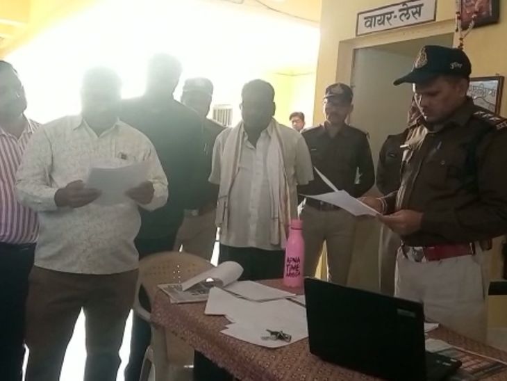 In the city of Khetiya, the traders' union took out a rally from the ...