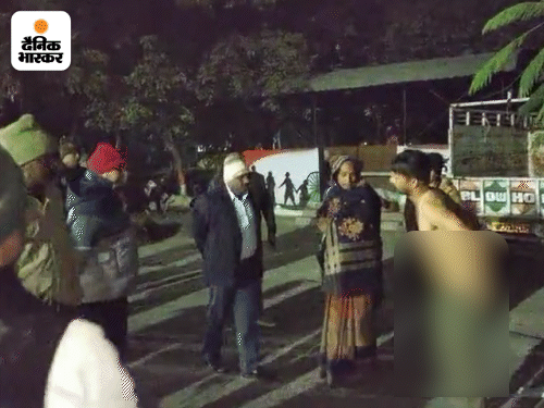 Another video of Madauli incident went viral, SP's tweet- When will the bulldozer run on DM-SDM ...