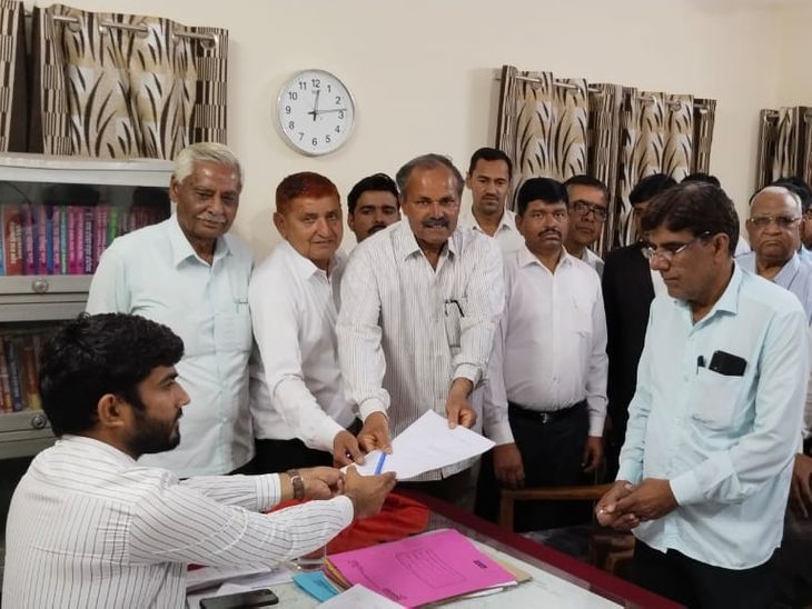 Memorandum given to the Chief Minister against the brutal murder of ...