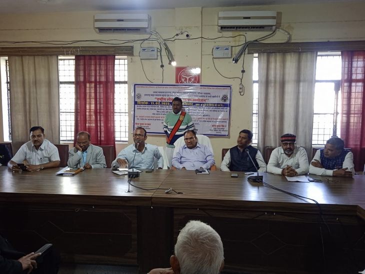 The contribution of advocates in providing justice to the needy is ...