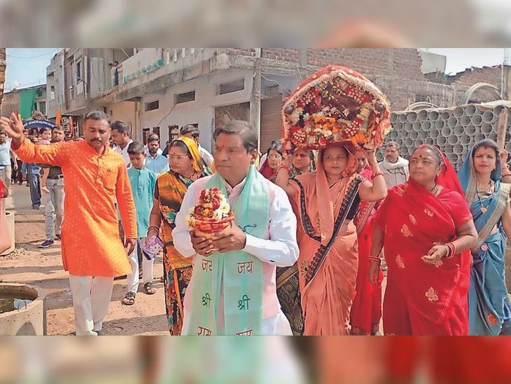 Maa Karma Devi's Jan Jagriti Rath Yatra welcomed | रथ यात्रा: मां कर्मा ...
