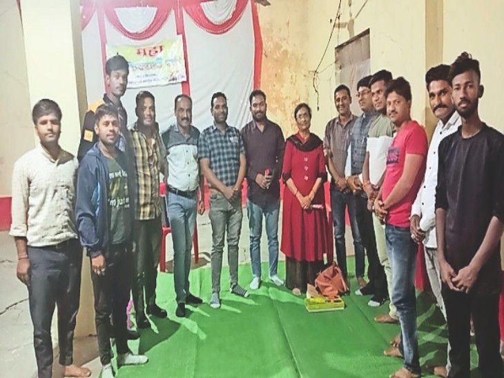 Provincial in-charge attended the Gram Panchayat meeting, made new ...