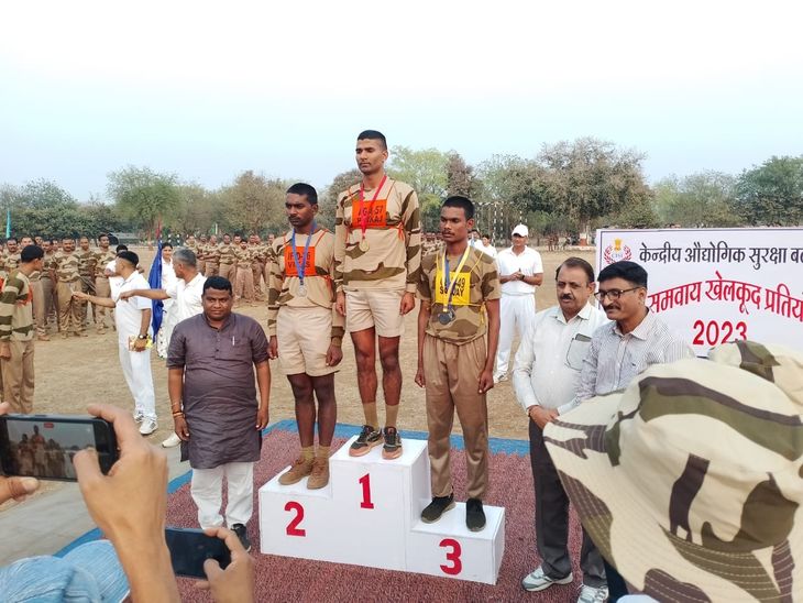 145 trainees from 7 divisions participated; Arjun-Govind topped by winning 8 medals | सीआईएसएफ ...