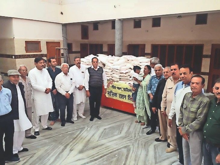 Monthly ration distributed to 160 families in Shri Sanatan Dharma ...