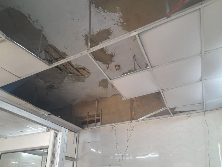Rajasthan kota Fall ceiling collapse in donation room in blood bank ...