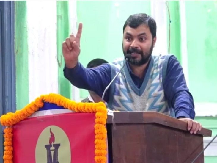 Teachers will gherao the Vidhansabha on March 15-16 | 15 -16 मार्च को ...