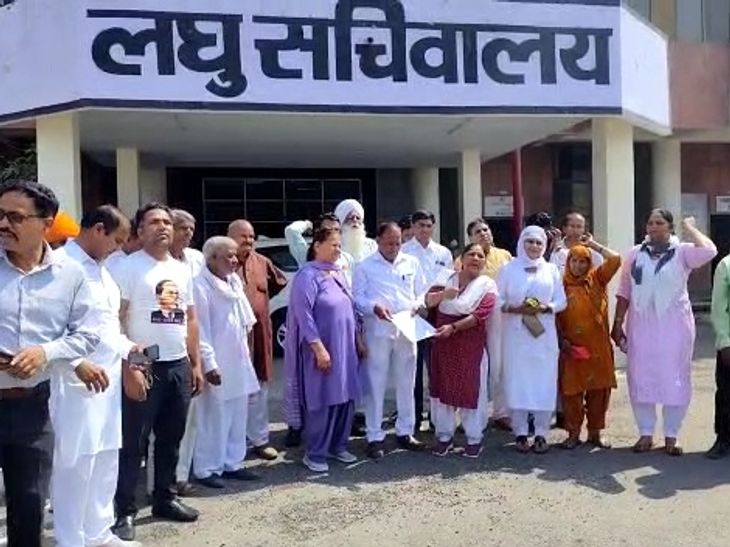 Kurukshetra - Deramukhi Ram Rahim, Demonstration, Ravivadasia Samaj ...