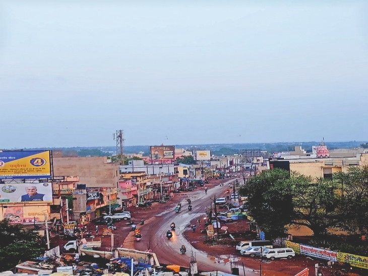 38.5 mm of rain in Gunderdehi, Dondilohara and Arjunda | छाए रहे बादल ...