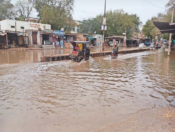 Rain in Churu, Ratangarh and Bidasar, day temperature 25.2 degree