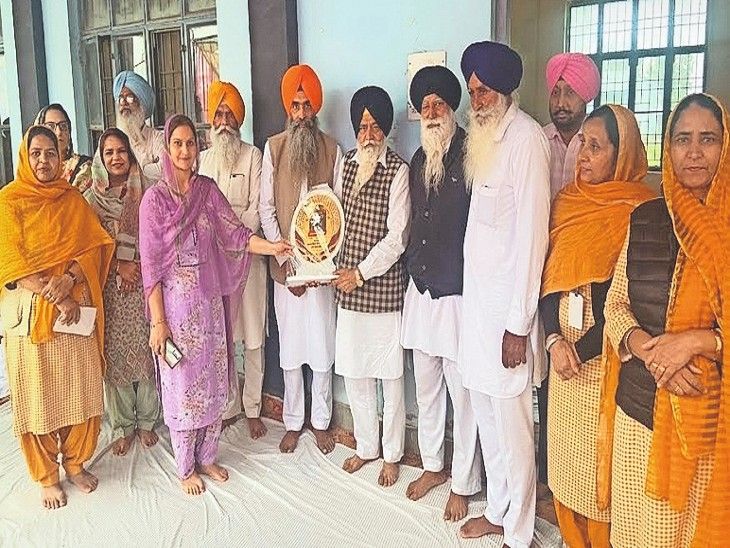 Shri Sahej Path's bhog was offered at the prize distribution ceremony ...