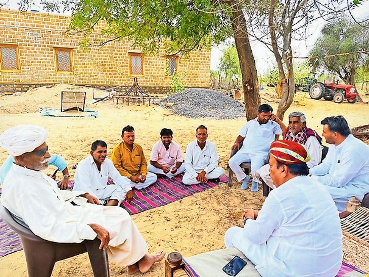 MLA Dhande visited many villages of the area and listened to the ...