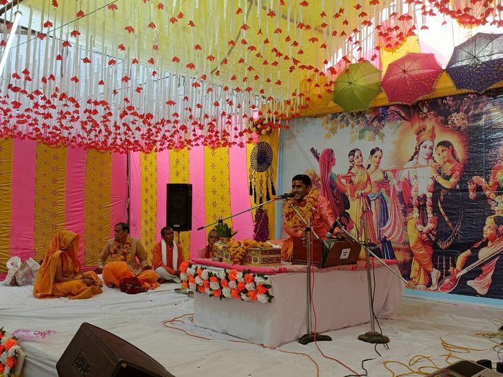 Narrator Manoj Chaturvedi said – three forms of God, Satya, Chaitanya ...