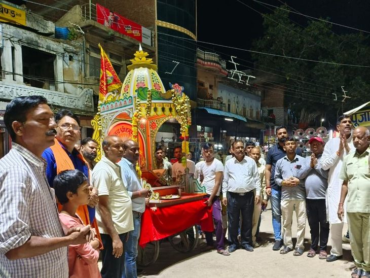 Slogans of Jai Jaikar of Bajrangbali echoed in Sarveshwar temple of ...