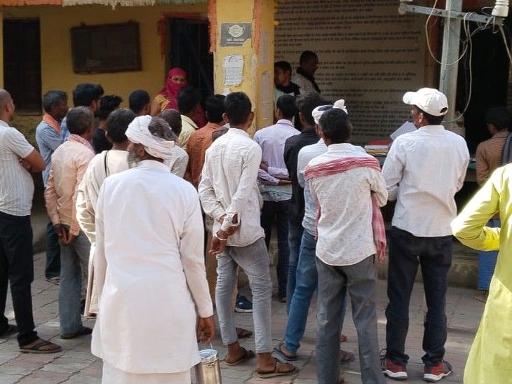 The enmity between the two groups was going on since the Panchayat ...
