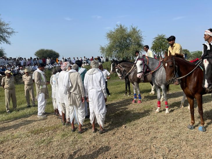 Devotees throng Gudri on the fourth day of the Khurra fair, wrestling ...