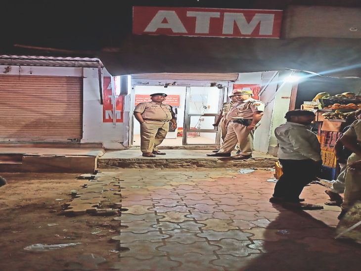 SP saw police patrolling, staying on the roads in civil dress and ...