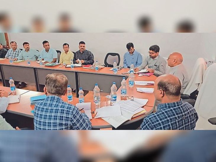 The process of making DSR of sand ghats in Chatra is in the final stage ...