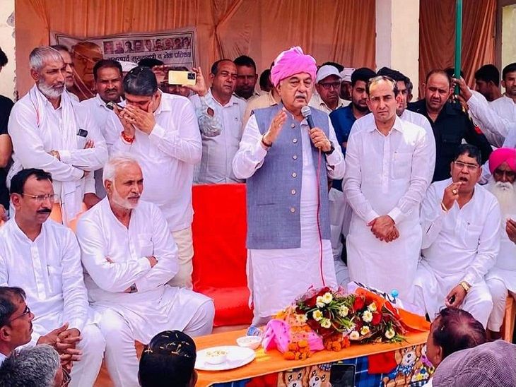 Former CM Bhupender Singh Hooda Hisar Talwandi Rana Road Protest Visit ...