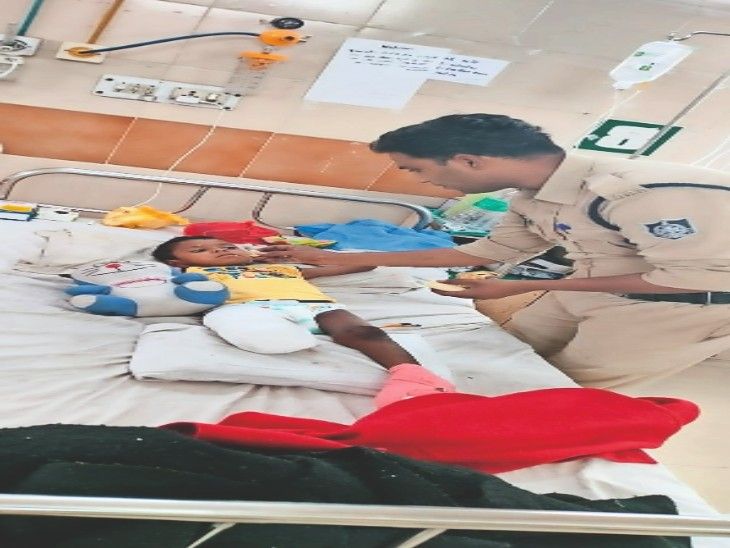 The family of the child whose one arm and one leg was amputated by the ...