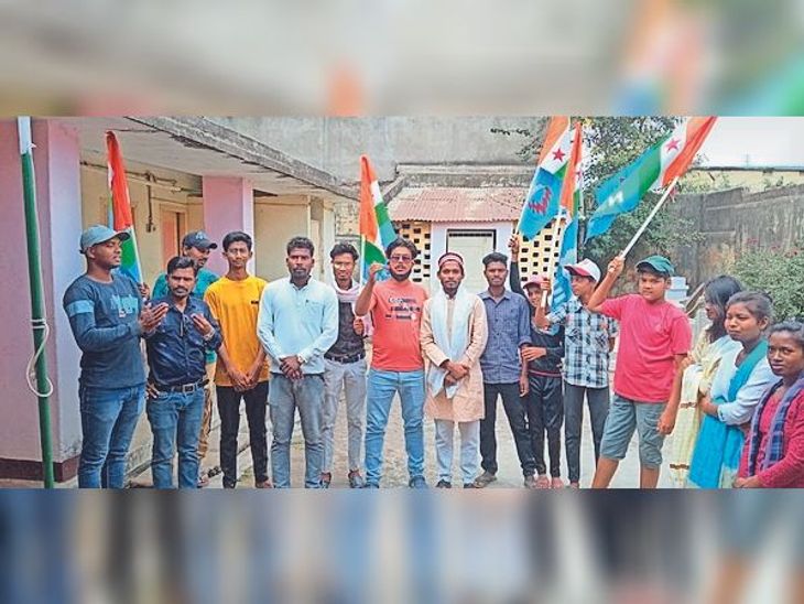 NSUI celebrated 53rd foundation day | छात्र संगठन: एनएसयूआई ने मनाया ...