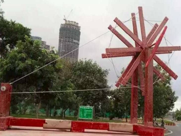 Garbage festival will be held on FOUNDATION DAY Artifacts made from ...