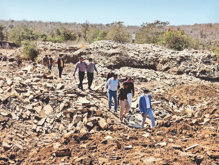 An action plan of 32 lakhs was made to fill pits caused by illegal ...