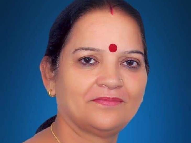 The ticket was able to leave behind people like Samyukta Bhatia, Malini Awasthi, Aparna Yadav ...