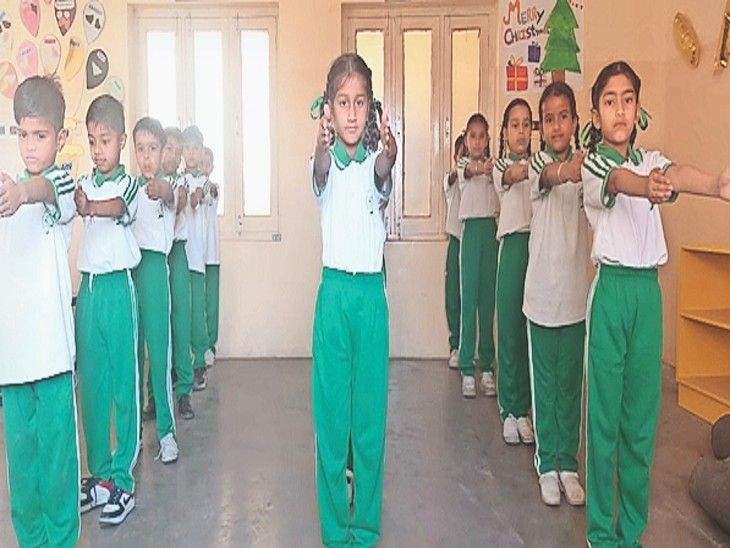 PT taught to girl students in Rajindra School | प्रतिभा को निखारने के ...