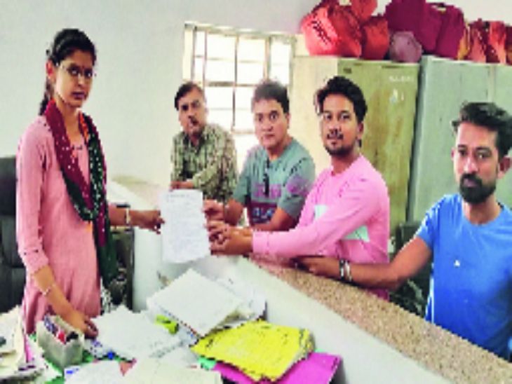 Demand to repair power lines in Melusar Bikan, Rajas and Balal | सीएम ...