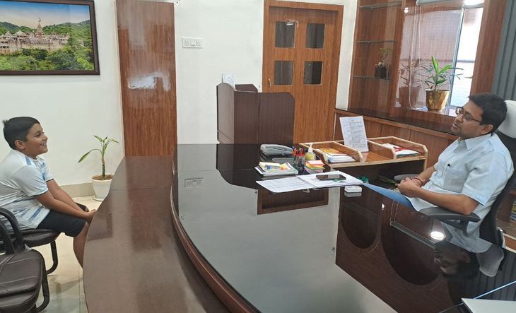 IAS Salary | Pali Collector Namit Mehta Inspiring Meeting with 12-Year ...