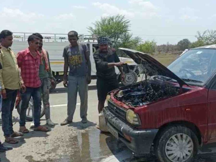 Accident due to overheating near Dhurwar toll plaza on Shahdol-Budhar ...