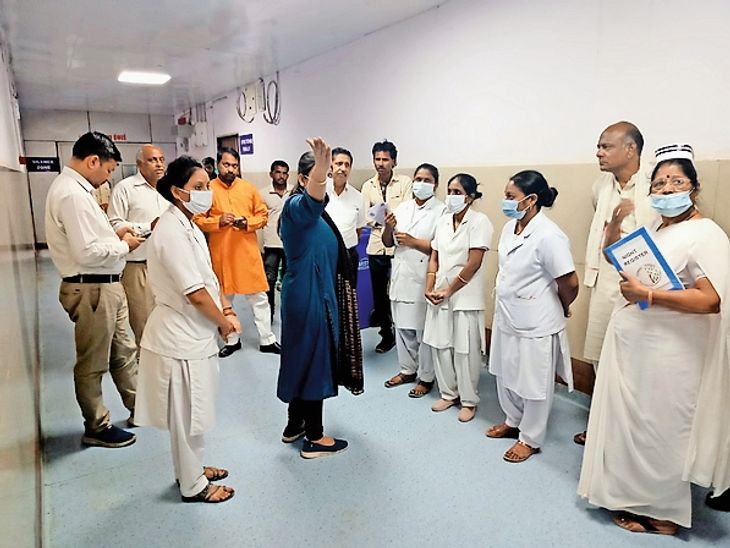 Doctors do not have identity cards, roster charts have not been ...