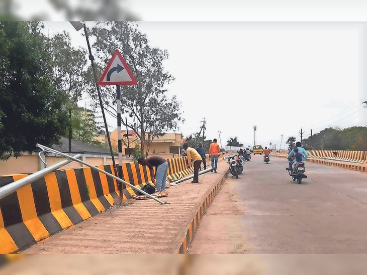 Mendki Road Railway Overbridge will be illuminated with 76 street ...
