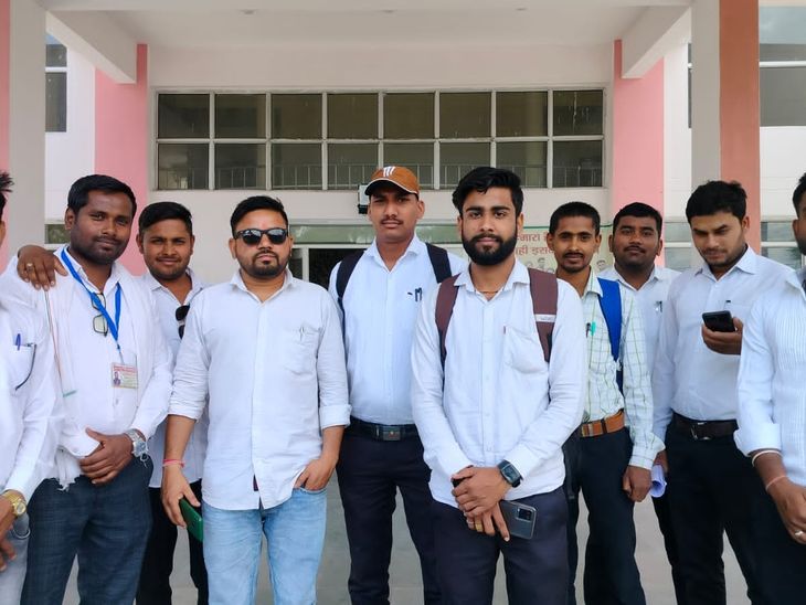 Complaint of backward class students, said- everyone should get equal ...