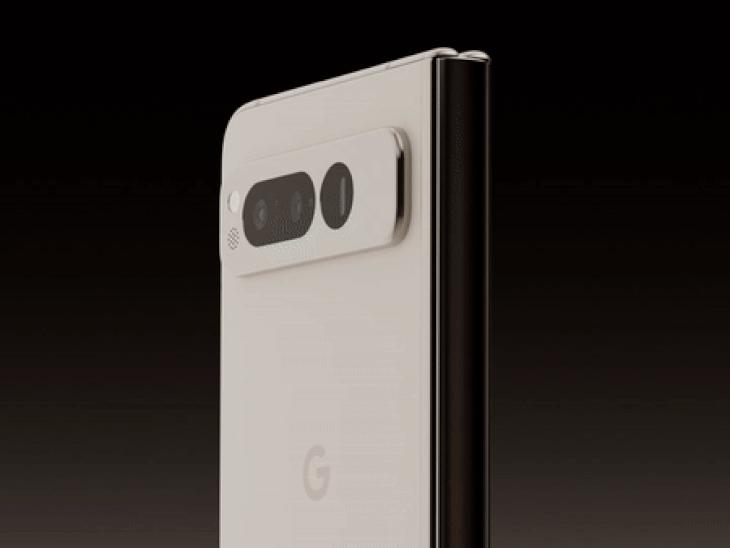 first foldable phone engineered by Google