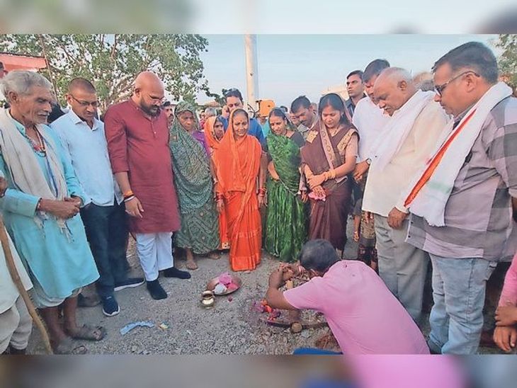 Bhoomipujan done for the statue of Devvrat Singh | व्यावसायिक परिसर: देवव्रत सिंह की प्रतिमा ...