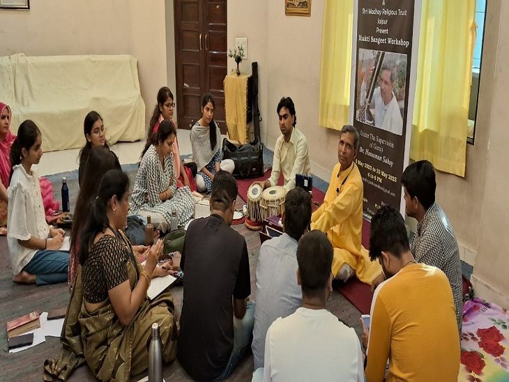 The special effect of hymns in the basic works of life, explaining the ...