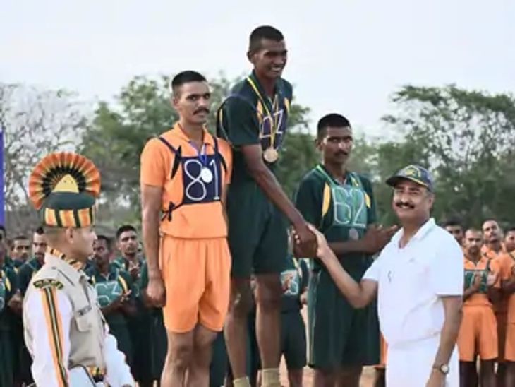 Lalit Mohan became the winner after completing 5 thousand meters in 18 ...