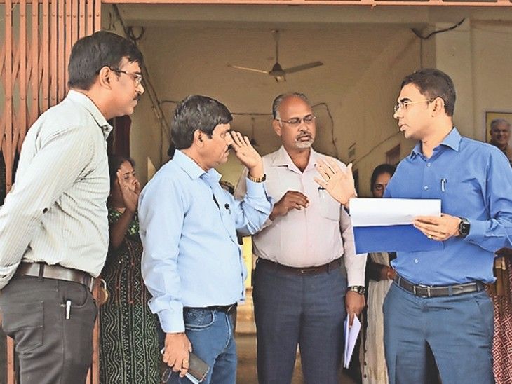 Collector inspected counting place and strong room | विधानसभा आम ...