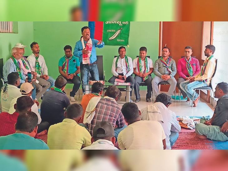 Krishna Mahato became the president and Kartik Gope became the ...