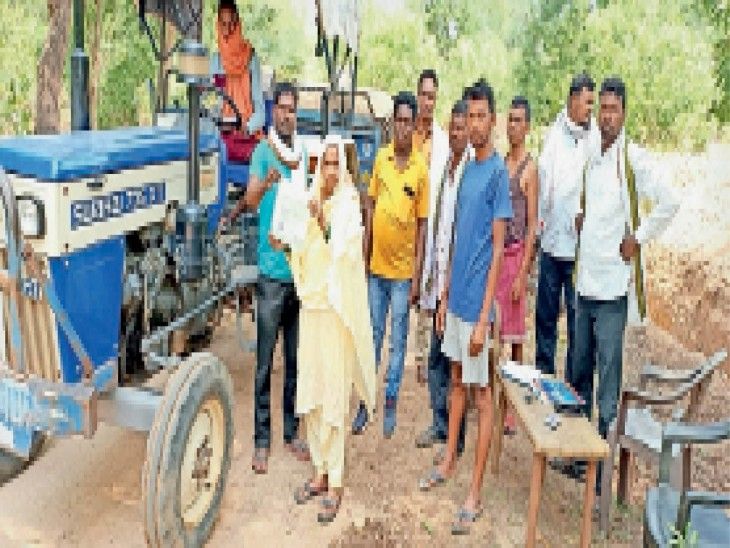 Panchayats took over the arrangement of small sand ghats, now one ...