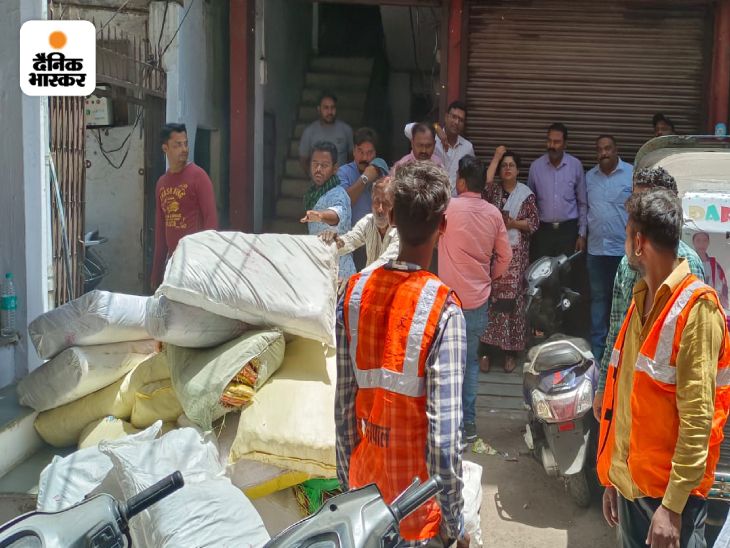 5 had to be filled in a dumper and taken to Adampur Cantonment; Action ...