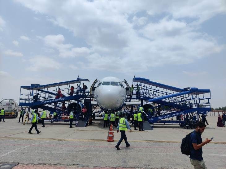 IndiGo Airline Exit; Three-Point Disembarkation System At Jodhpur ...