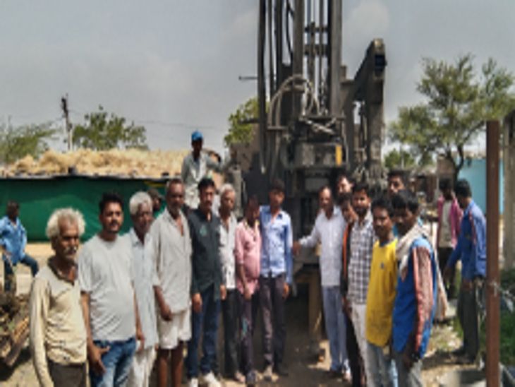 Water problem solved... | नया बोरिंग करवाया: पानी की परेशानी दूर ...