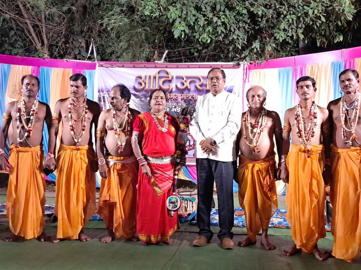 Padma Shri Usha Barle's Pandavani enthralls the audience; Storms ...