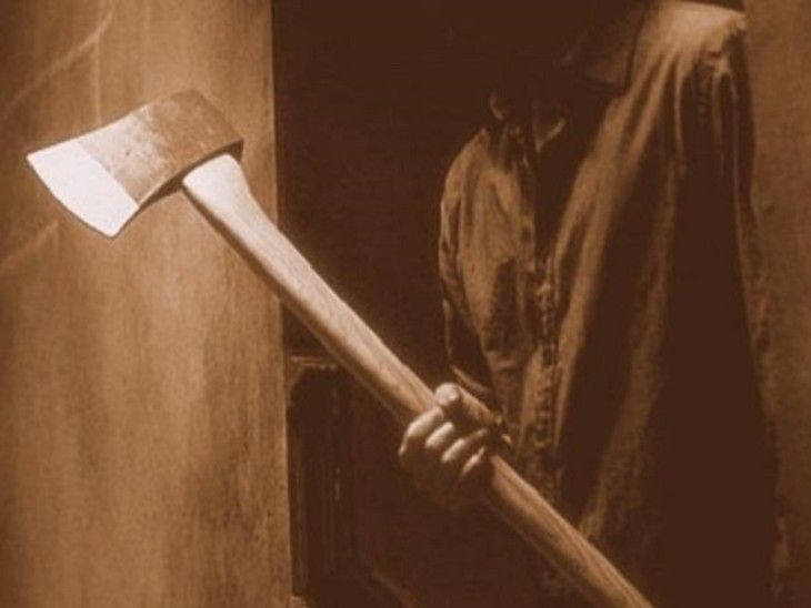In a soil dispute, an ax was hit on the head of the contractor ...