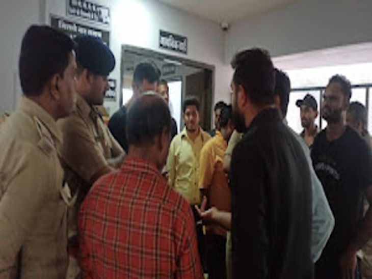 Woman who came from Pachor for delivery died after operation | परिजन ने ...