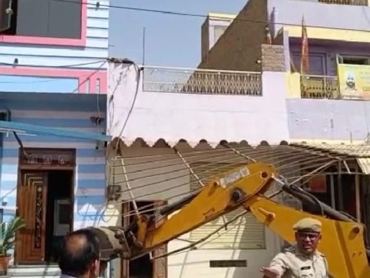 Police went to demolish Deepak Arora's house in Rampura, returned after ...